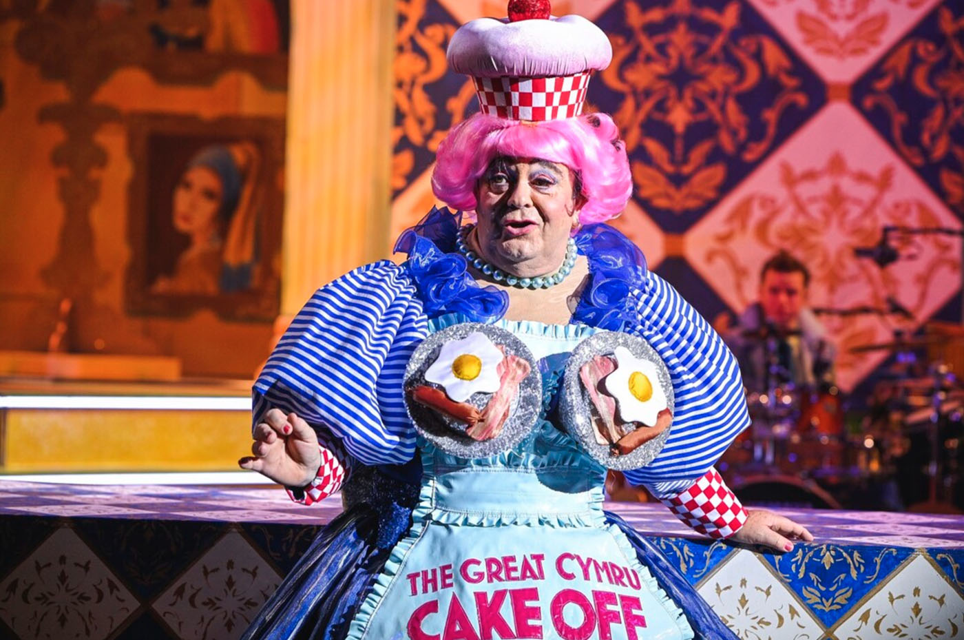 Pantomime in Wales - Our Walkabout Two